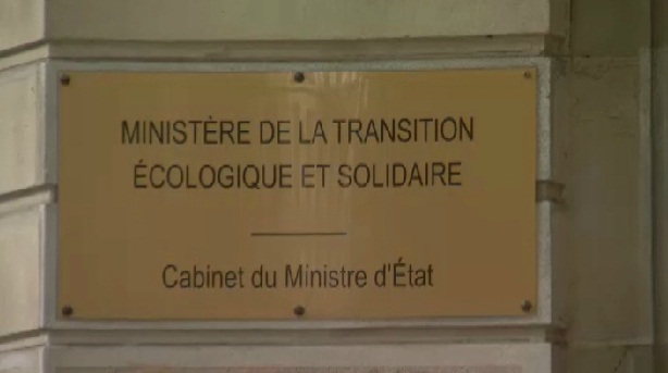 Métiers portuaires : fréteur et affréteur, chargeur et transporteur ...